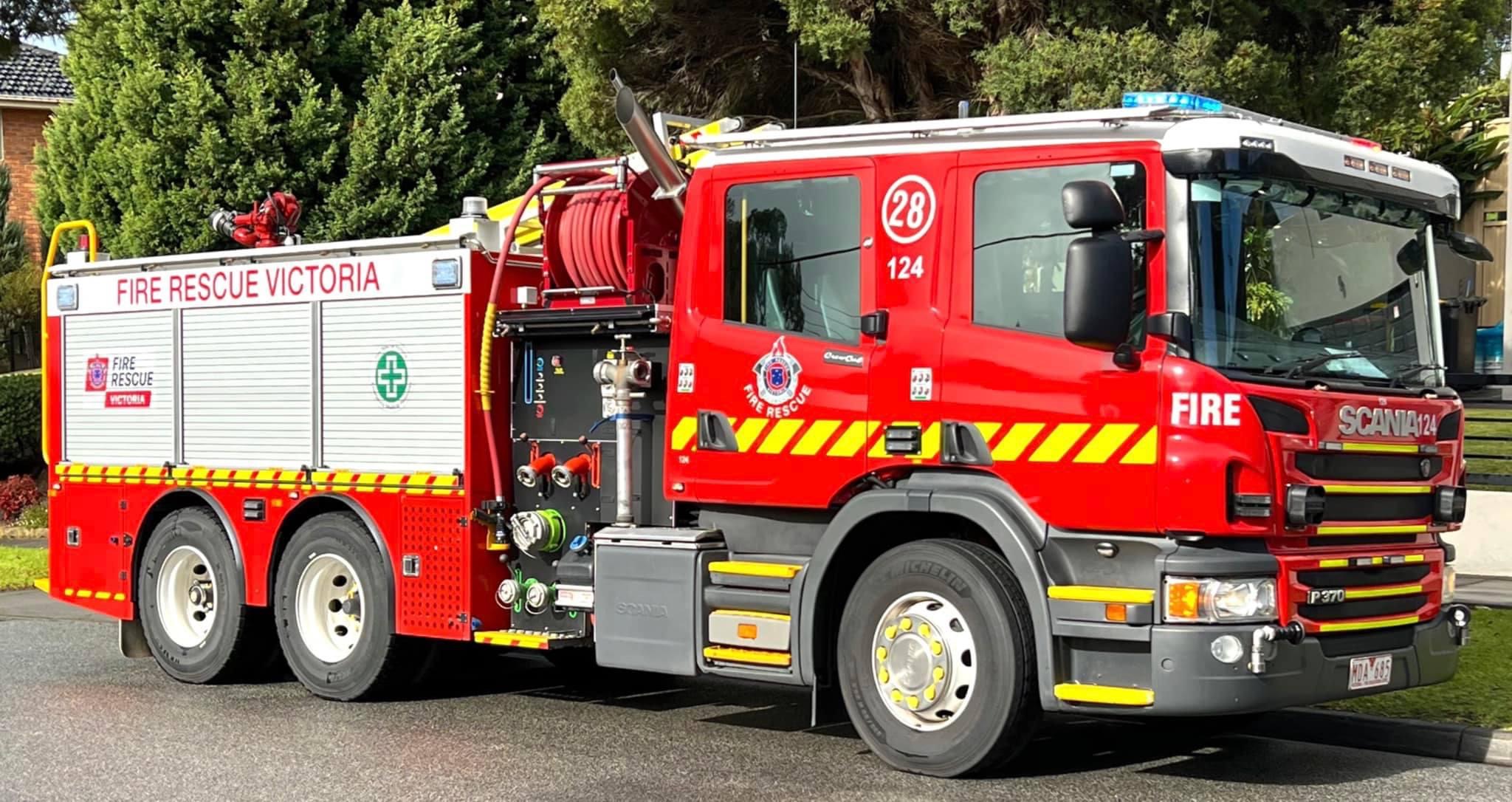 Pumper Tanker 28 | Emergency Vehicles App